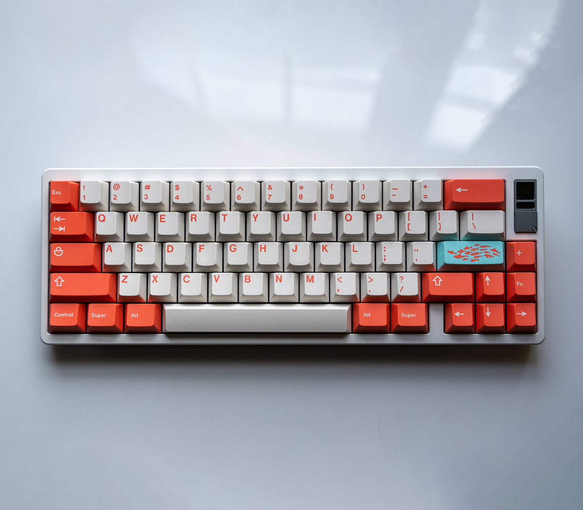 GMK CYL Coral R2 – Oblotzky Industries